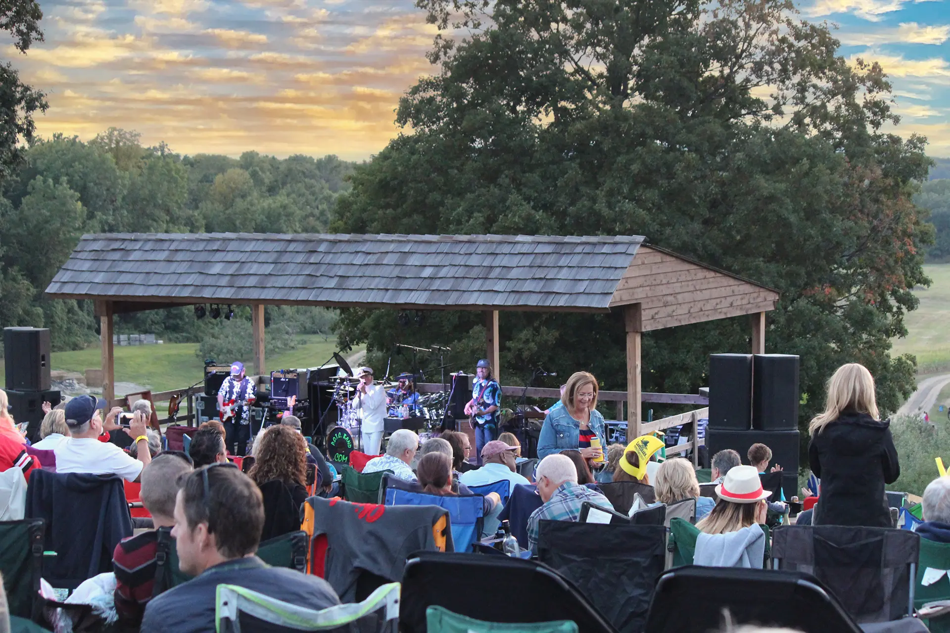 Concerts Over the Valley | Summer Live Music at Mapleside Farms